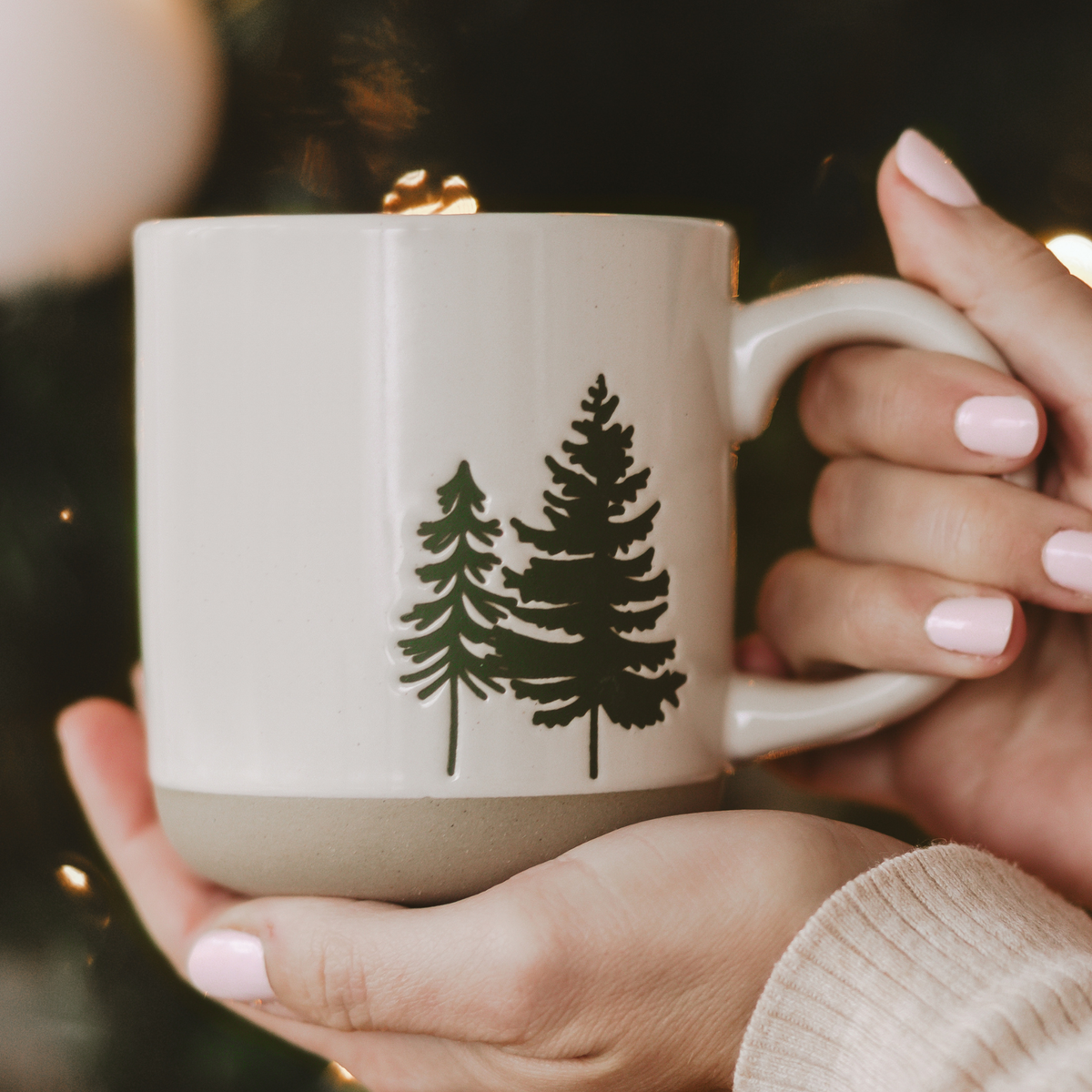 *NEW* Green Trees Stoneware Coffee Mug - Christmas Decor – THE PASTA MARKET